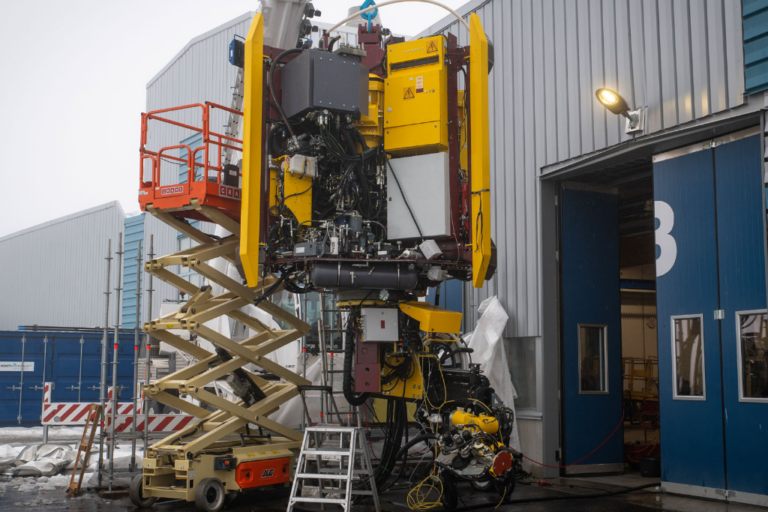 Case- Shaft Cable Bolt Rig – Bergteamet